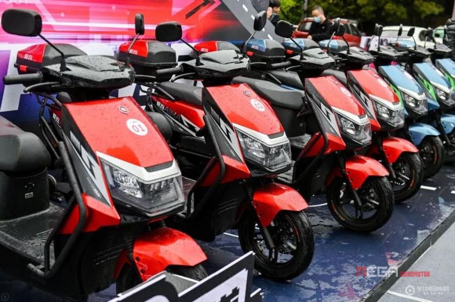 ВЫПУЩЕН AIMA F692 | Автомобили из Китая