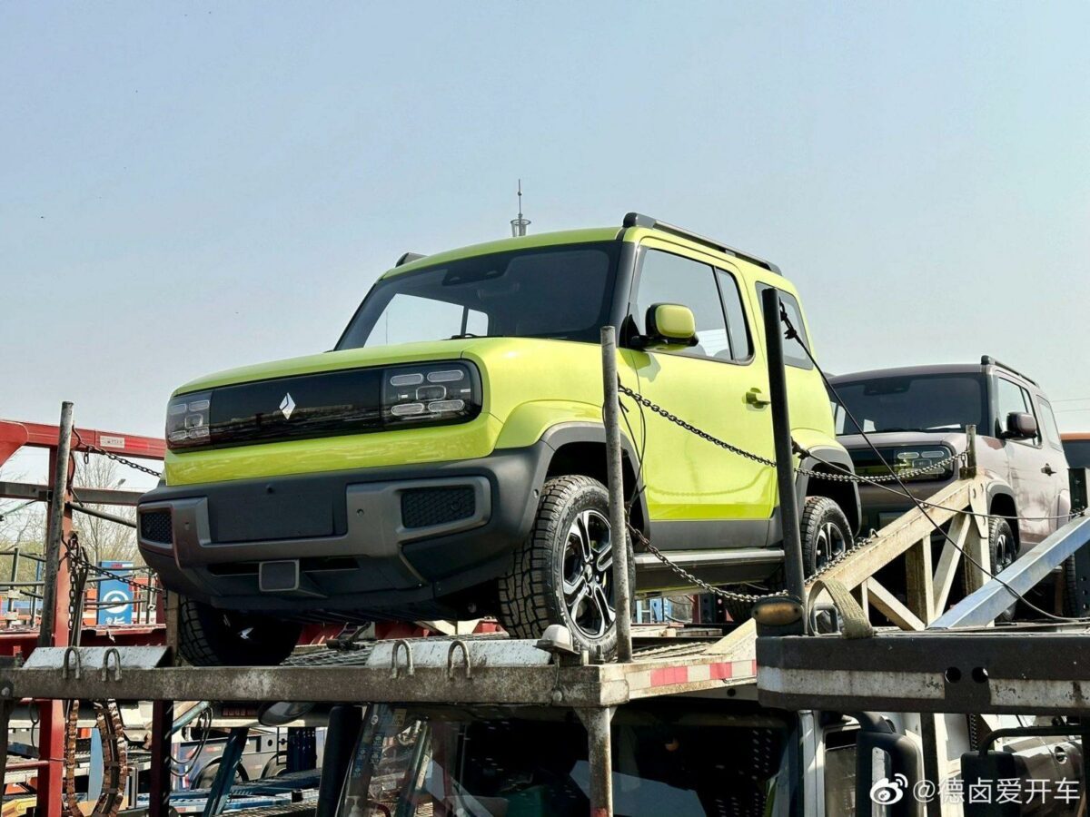 SGMW (GM-SAIC-Wuling) Baojun Yep был замечен в Китае, цена начинается с ...